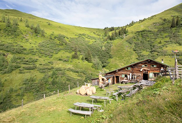 The Gastein Trail, hut hike in the Gasteinertal valley, Salzburg province